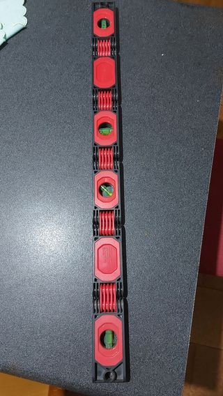 livella pieghevole per angoli