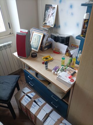 stanzetta con due letti a castello.