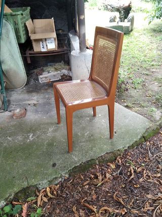 cinque sedie + tavolo allungabile