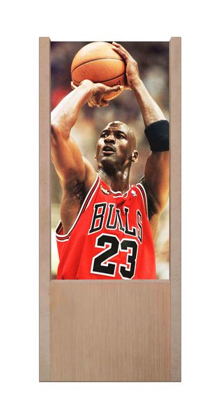 Lampada da tavolo in legno Michael Jordan