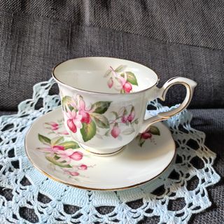 tazza tea Duchess, Fuchsia con danni