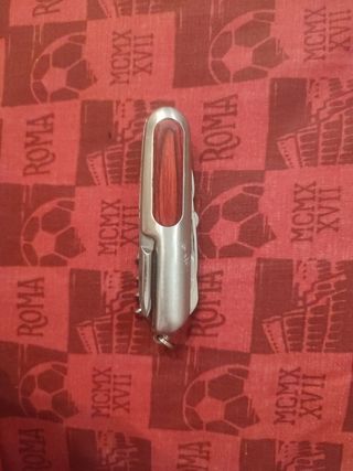 Coltellino svizzero multiuso 11 funzioni