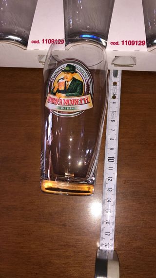 6 bicchieri + 1 in omaggio