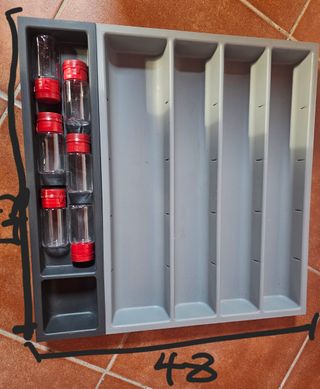 Portaposate da cassetto con portaspezie