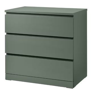 Due materassi, cassettiera, due scrivanie