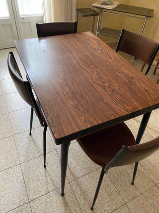 tavolo e 4 sedie vintage