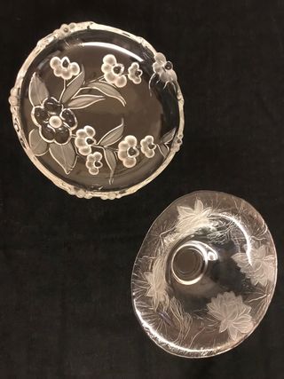 Set 2 piatti di vetro lavorato