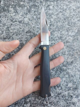 Coltello a serramanico