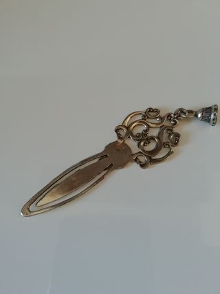 Segna libro in argento