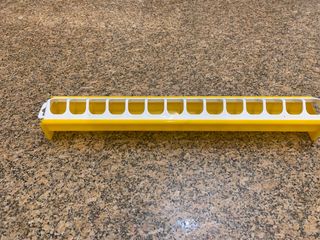 mangiatoia per galline