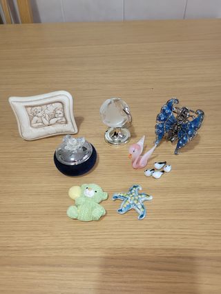 Varie decorazioni per la casa da vetrina