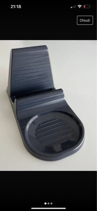 Vari utensili Tupperware