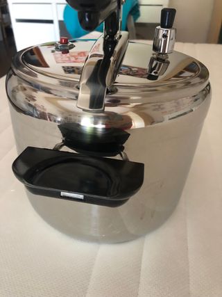 Pentola a pressione AETERNUM