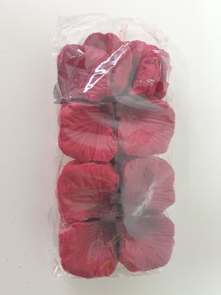 Petali di rosa decorativi