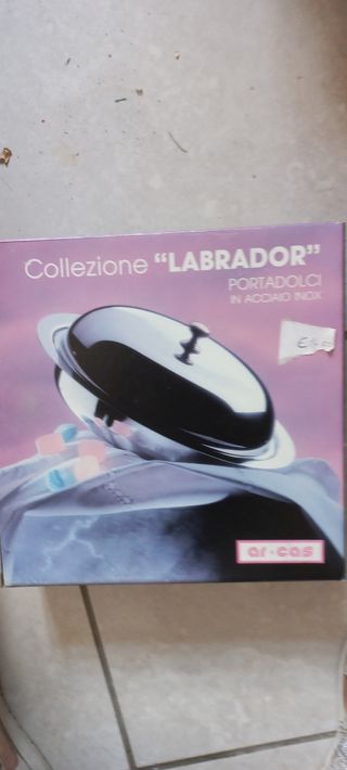 bella coppa con coperchio  nuova in acciaio inox