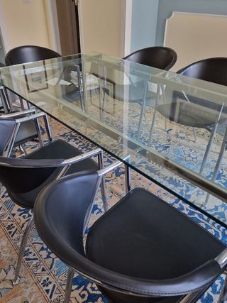 Tavolo in cristallo di design