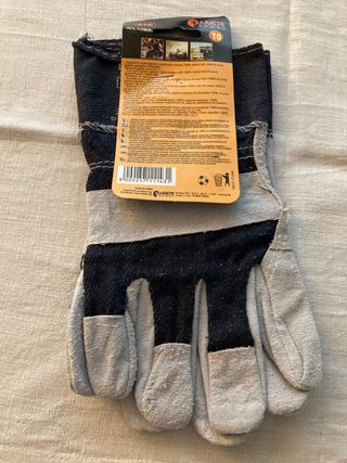 Guanti da lavoro. Due paia