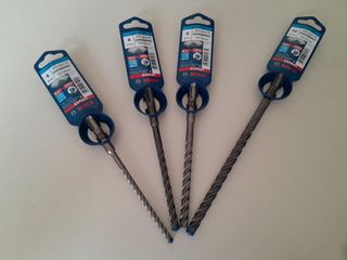 N. 4 BROCAS BOSCH SDS plus 7X  ( mm. 6-8-9-10 )