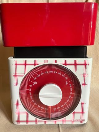 Bilancia da Cucina “Terraillon” rossa e bianca