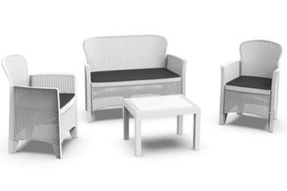 1 divano 2 poltrone+ tavolino