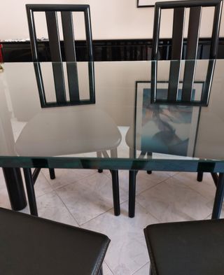 Tavolo cristallo con sedie