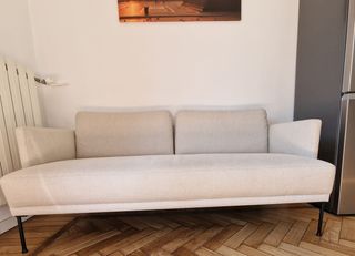 Divano usato pochissimo