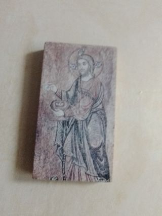 tavola in legno decorata