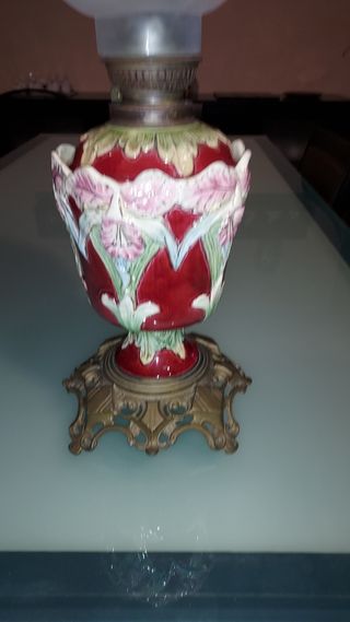 Antica lampada ad olio