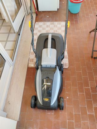 tagliaerba a batteria Alpina