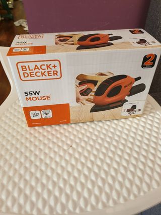 levigatrice mouse di black + decker nuova