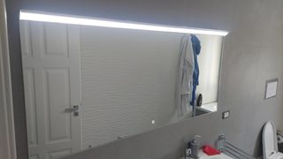Specchio bagno con luce a led