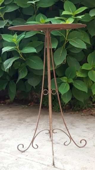 tavolino da giardino in ferro battuto