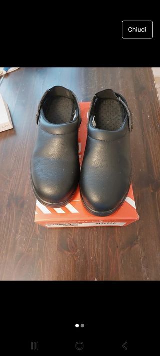 Calzature cucina antinfortunistica