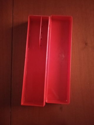 portaspazzolino rosso plastica rossa rigidi