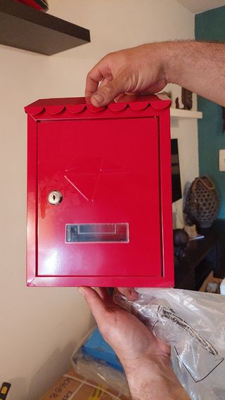 Cassetta postale rosa doppia chiave