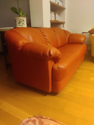 Divano tre posti pelle rosso