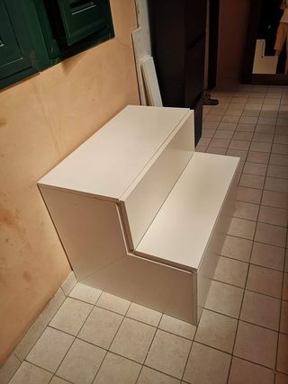 scaletta contenitore