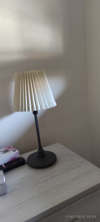 lampada da comodino ikea