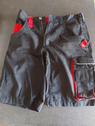 Pantaloni corti da lavoro