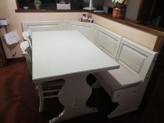 Tavolo e cassapanca