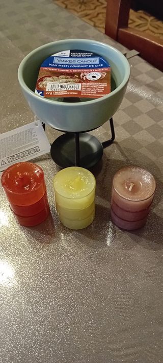 Lampada aromatica in ceramica e candele