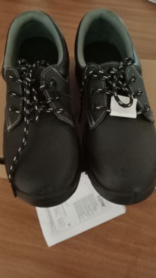 scarpe antinfortunistiche