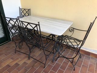 Tavolo in ferro battuto con  4 poltroncine