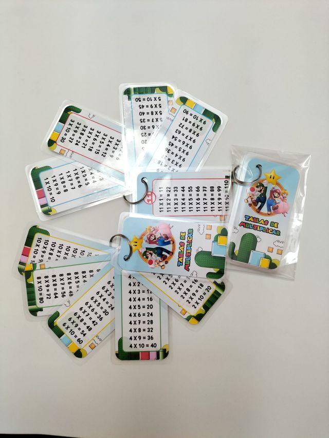 Llavero tablas de multiplicar Super Mario Bros de segunda mano por 6 ...
