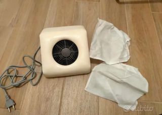 Aspiratore per unghie professionale