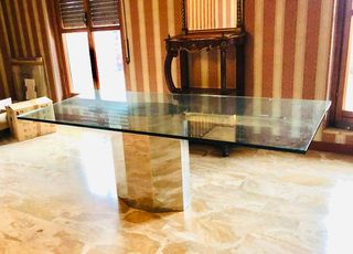 tavolo cristallo con base acciaio