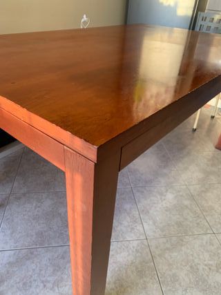 Tavolo allungabile e 4 sedie