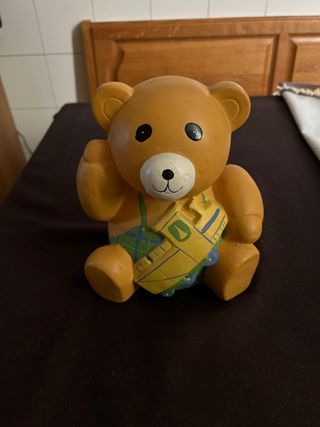 Salvadanaio orsacchiotto con tappo