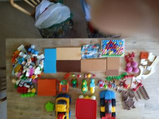 un set completo costruzioni della lego
