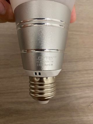 Lampadina intelligente LOFTer E27 RGB